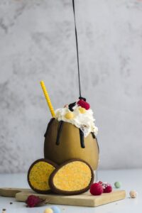 Baileys Easter Egg Drink (Chocolate Easter Milkshake) - fleurfoodie